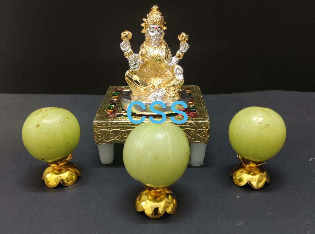 LAKSHMI IDOL WITH STAND AND 3 AMLA DEEPAM OR USIRI DIYAS FOR KARTIKA P ...