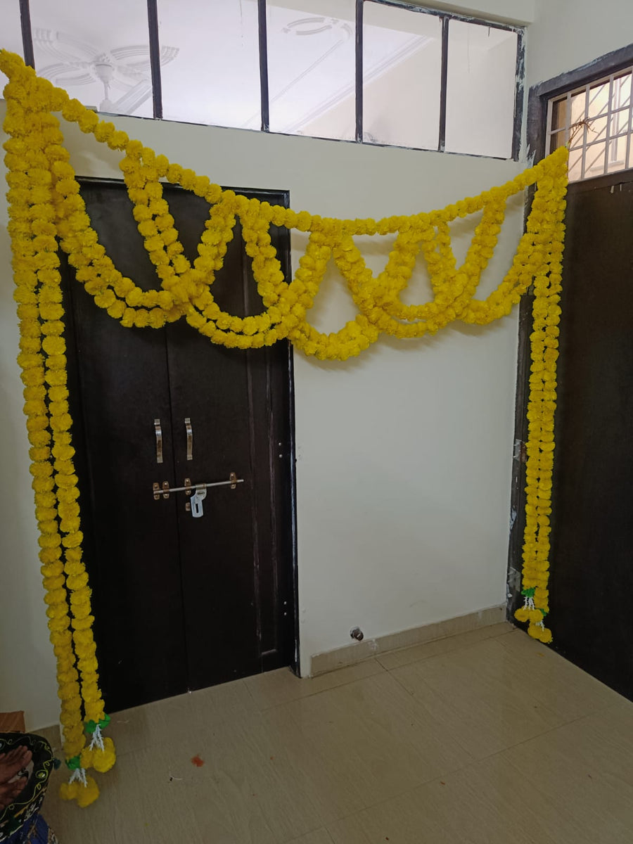 Marigold Backdrop Decoration for Events , Festivals-SHARA001BD – www ...