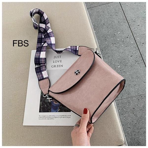 TRENDY SLING BAGS FOR GIRLS – www.soosi.co.in